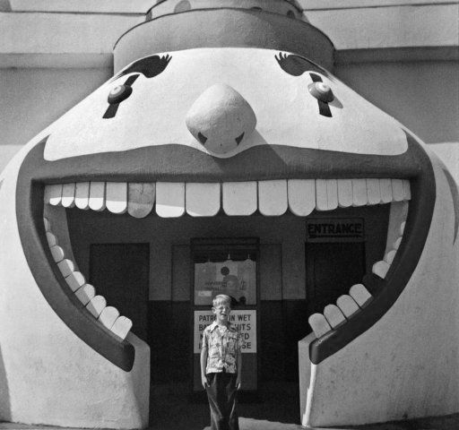 80 Fun House Facades – DC's